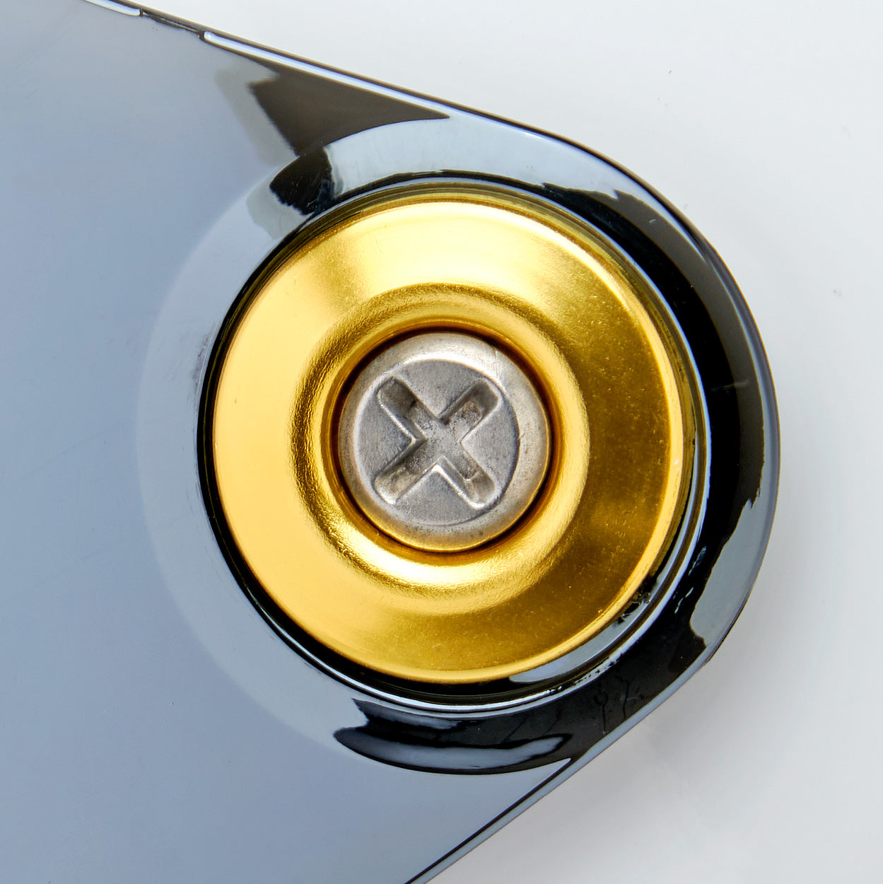 Helmet Hardware Kit - SS Screw / Gold Baseplate – Biltwell Inc.